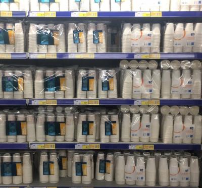 Cina Supermercato Tazze di carta usa e getta con stampa flessibile e materiale ecologico in vendita