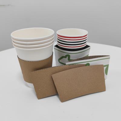 Cina OEM Custom Eco Friendly Carta riciclata usa e getta corrugata Customized Coffee Cup Sleeve in vendita