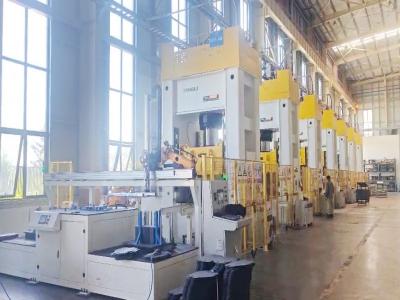 China Compact Robotic Stamping Production Line For Sale Intelligent Tandem Line Press for sale