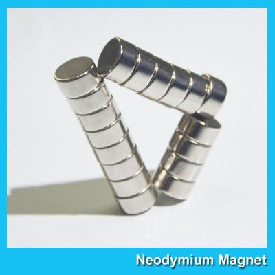 Cina Magneti permanenti di Rod Industrial Neodymium Cylinder D50X15 N52 del neodimio in vendita