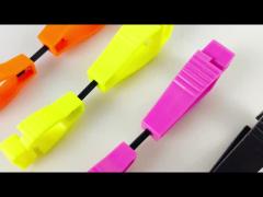 Van de Handschoenklemmen zich van hulpmiddelriemen verzet de Plastic Zwarte Kleur tegen Flex Moeheid 30LU78A