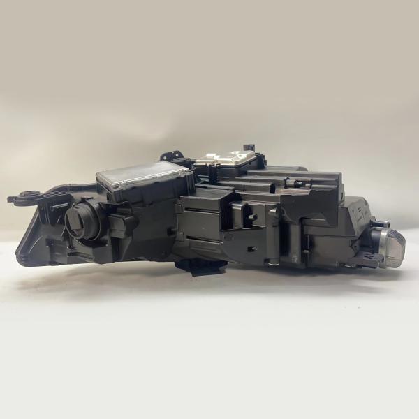 Quality Suitable for Audi Car Headlamp Suitable for A4L 2016-2019 B9LED Front Headlight for sale