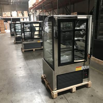 China Gekoelde cakevitrine voor bakkerijwinkel met CE/ETL Te koop