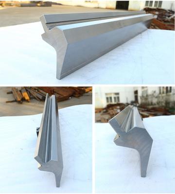 Cina 42CrMo Press Brake Punch Metal Mold Maker Gooseneck Punch HRC49 in vendita
