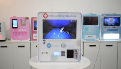 China smart public  Vending Machine wall mounted scan code Pay for sale