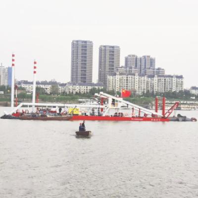 Китай Земснаряд для всасывания воды производительностью 4000 кубических метров в час для тяжелых дноуглубительных работ продается