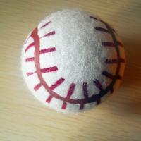 China Inflatable Jumbo Tennis Ball 8.5 Inch Polyester Felt Waterproof Soft Touch for sale