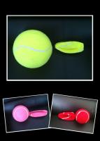 China Inflatable Jumbo Tennis Ball 8.5 Inch Polyester Felt Waterproof Soft Touch for sale