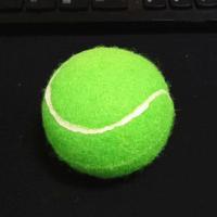 China 2.5 Inch Squeaky Ball Dog Toys Natural Rubber Pet Tennis Balls 5000pcs MOQ for sale