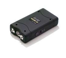 China Yt-800 Pink Color high power Self Defense Device/electric batons/taser for sale