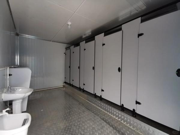 Stile sud-est asiatico Design moderno Mobile plastica chimica Bagno mobile Casa prefabbricata semplice con stile moderno