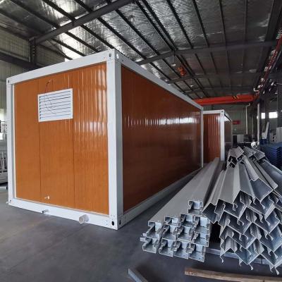 Cina Panel sandwich telaio in acciaio bagno pubblico mobile prefabbricato per campeggio servizi igienici portatili per performance in vendita