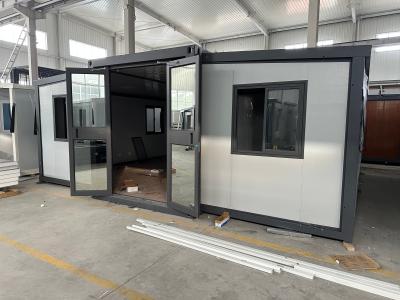 China 15-30 Years Service Life Ready 40ft 20ft Easy Install Container Home with Good Thermal Insulation and Steel Frame for sale