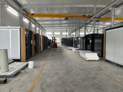 中国 多機能40フィートの移動式拡張コンテナ住宅 鉄鋼の豪華な構造 エネルギー機能とデザインのプリファブハウス 販売のため
