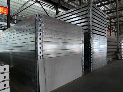 China 20 40Ft Low-Carbon Energy Saving Modular Mobile Container Homes Prefab House with Steel Frame Flat Pack Container House for sale