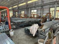 China Flat Pack Container House 40ft 20ft Modular Prefab Sandwich Panel Office Shop for sale