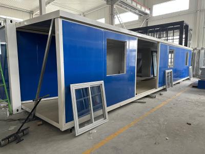 中国 カスタマイズされた色と現代的なシンプルなスタイルで 40フィートフラットパックコンテナハウス 販売のため