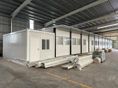 China Aluminum Window 40'HC Shippment Easy Install Modern Prefab Homes 20/40 ft Modular Prefabricated Customized Color Layout Flat Pack Container House for sale