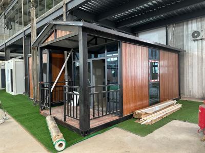 China Aluminum Window 40'HC Shippment Easy Install Modern Prefab Homes 20/40 ft Modular Prefabricated Customized Color Layout Flat Pack Container House for sale