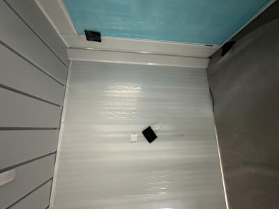 China Alta classificação de vento e estilo de design contemporâneo de escritório Container de instalação rápida personalizável Casa de contêineres dobrável pré-fabricada à venda