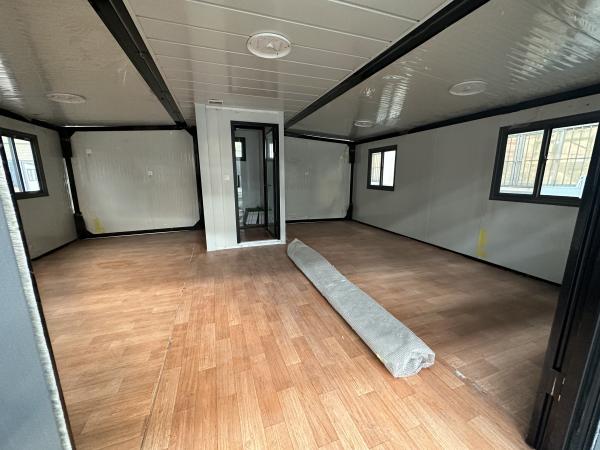 Quality Expandable Container House with Bathroom and Kitchen Luxurious 20ft 40ft Easy to for sale