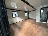 China 20FT 40FT Expandable Prefab Container House Fireproof Mobile Living Unit for sale