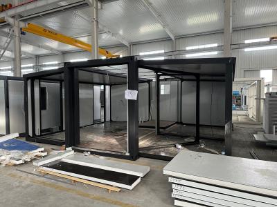 China Easy Installation Windproof Steel Structure Frame Expandable Container House for Multi-function and in 20 40 Foot Size for sale