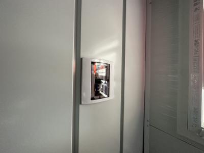Cina Preparazione 20ft 40ft pannello sandwich pieghevole piccola casa contenitore casa multifunzione per ufficio in vendita