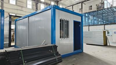 China Mini-casa pré-fabricada desmontável com material de parede personalizado 50 mm EPS / Rockwool e montagem fácil à venda