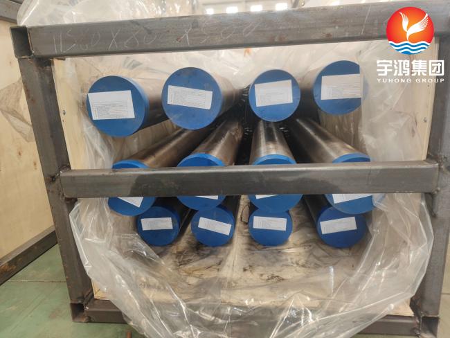 Heat exchanger studded tubes with welded studs for enhanced heat transfer
