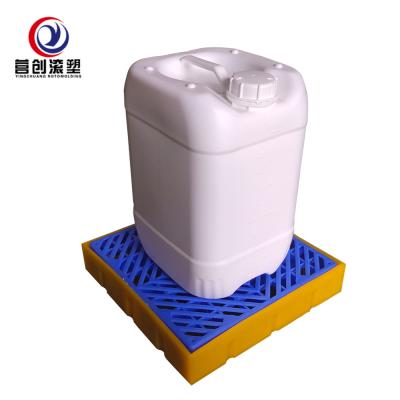 China yingchuang NEW DESIGN 3 arm rotomoulding machine for sale