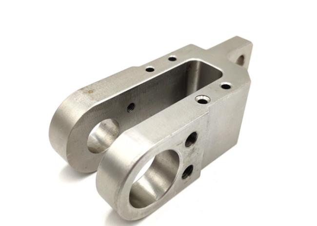 CNC machined stainless steel parts for marine and chemical applications