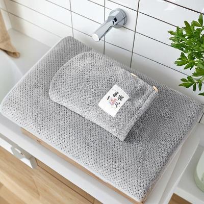 China 300gsm Waffle Weave Coral Fleece Microfiber Bath Towel Set 75 X 150 For Humid Environments for sale