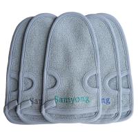 China Lightweight Bamboo Exfoliating Mitt for sale