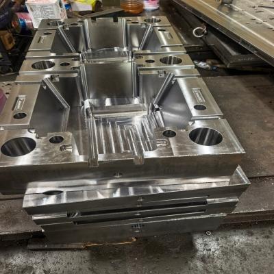 China JIS Standard Precision Hot Forging Die Custom Size Injection Mold Base for Plastic Mould for sale