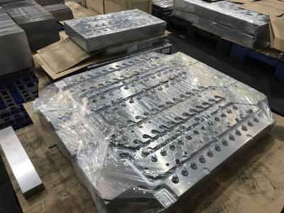 Cina Hasco 1,2738 cavità di plastica della base 124 dello stampaggio ad iniezione in vendita