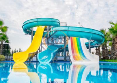 China Aqua Park Outdoor Curved Slide Long Lifespan With Durable Construction for sale