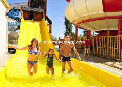 China Customizable Height Durable FRP Construction Corrosion and UV Resistant Fiberglass Pool Slide for Water Parks for sale