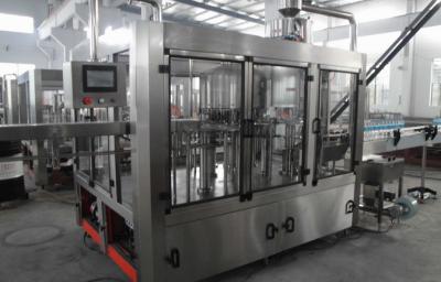 中国 10000-12000 BPH 洗浄の満ちるおおう機械容易な操作 販売のため