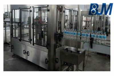 中国 3000 - 4000 BPHのPPのびんのための3 1の自動水差しの充填機 販売のため