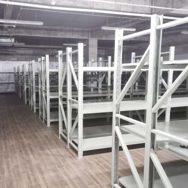 5-shelf boltless storage rack in warehouse setting