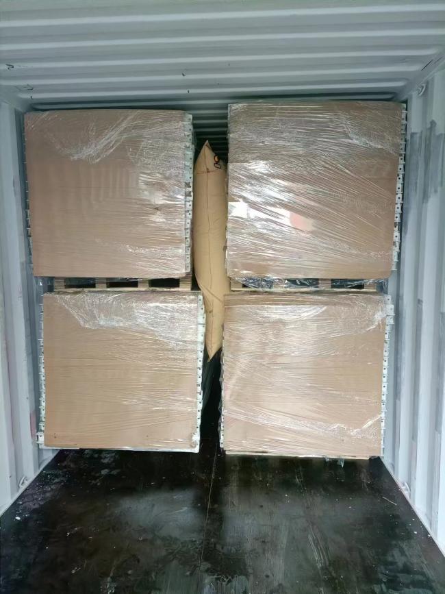 Warehouse organization with cantilever racks