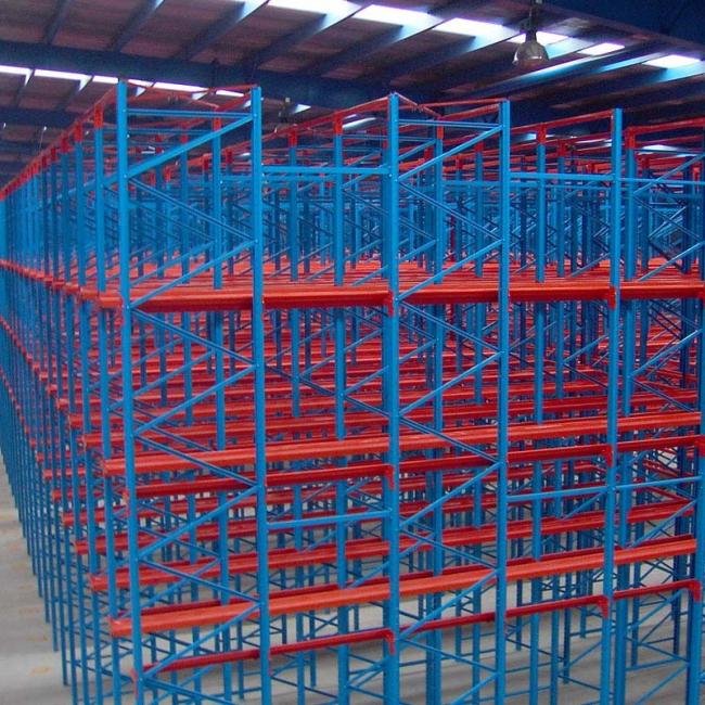 Warehouse aisle with Drive In Rack installation