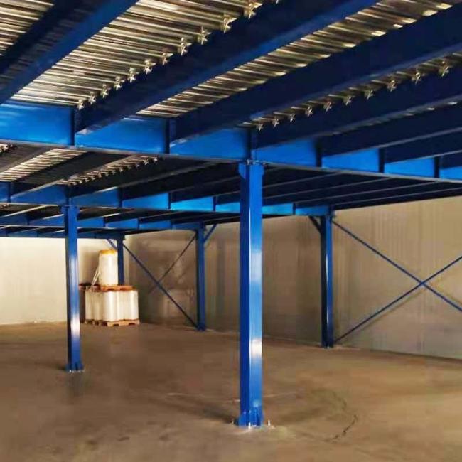 Heavy duty steel attic platform with multi-level design