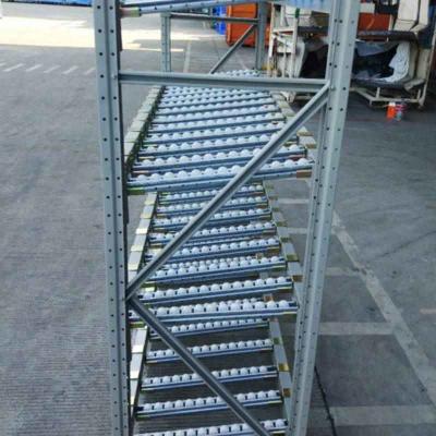 Cina Il ODM che fa scorrere il magazzino tormenta lo scaffale d'acciaio di stoccaggio di Q235B con i rulli in vendita