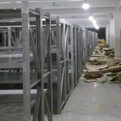 Cina Argento a uso medio del complessivo cremagliera del metallo del ODM di tormento di 4 file in vendita