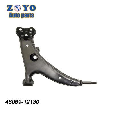 Cina OE NO. 48069-12140 Braccio di controllo Wishbone inferiore anteriore sinistro per Toyota Corolla 1993-1995 in vendita