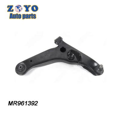 Cina OEM Standard Mevotech MS80131 Arm di controllo anteriore inferiore per Mitsubishi Outlander 2017 in vendita