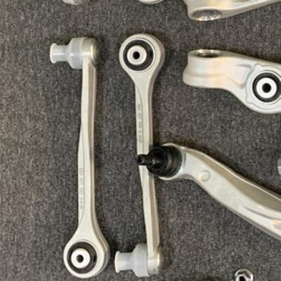 China Audi A6 Q5 C5 97-05 Custom voorste achterste onderste besturingsarmsets voor onderdelen van de ophanging Te koop