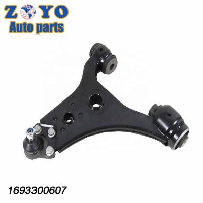 Cina 2006-2011 Mercedes-Benz B200 Sostituzione del braccio di comando sinistro con numero di prova 1693300607 in vendita